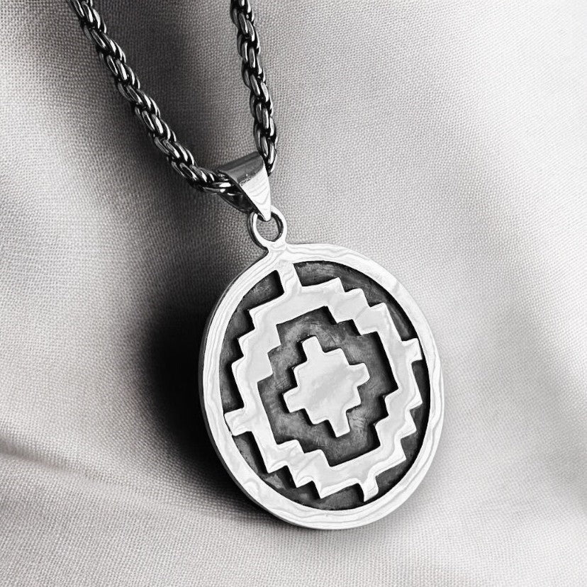 COLGANTE GRECA MAPUCHE (CRUZ ANDINA) – ROKASS JOYAS